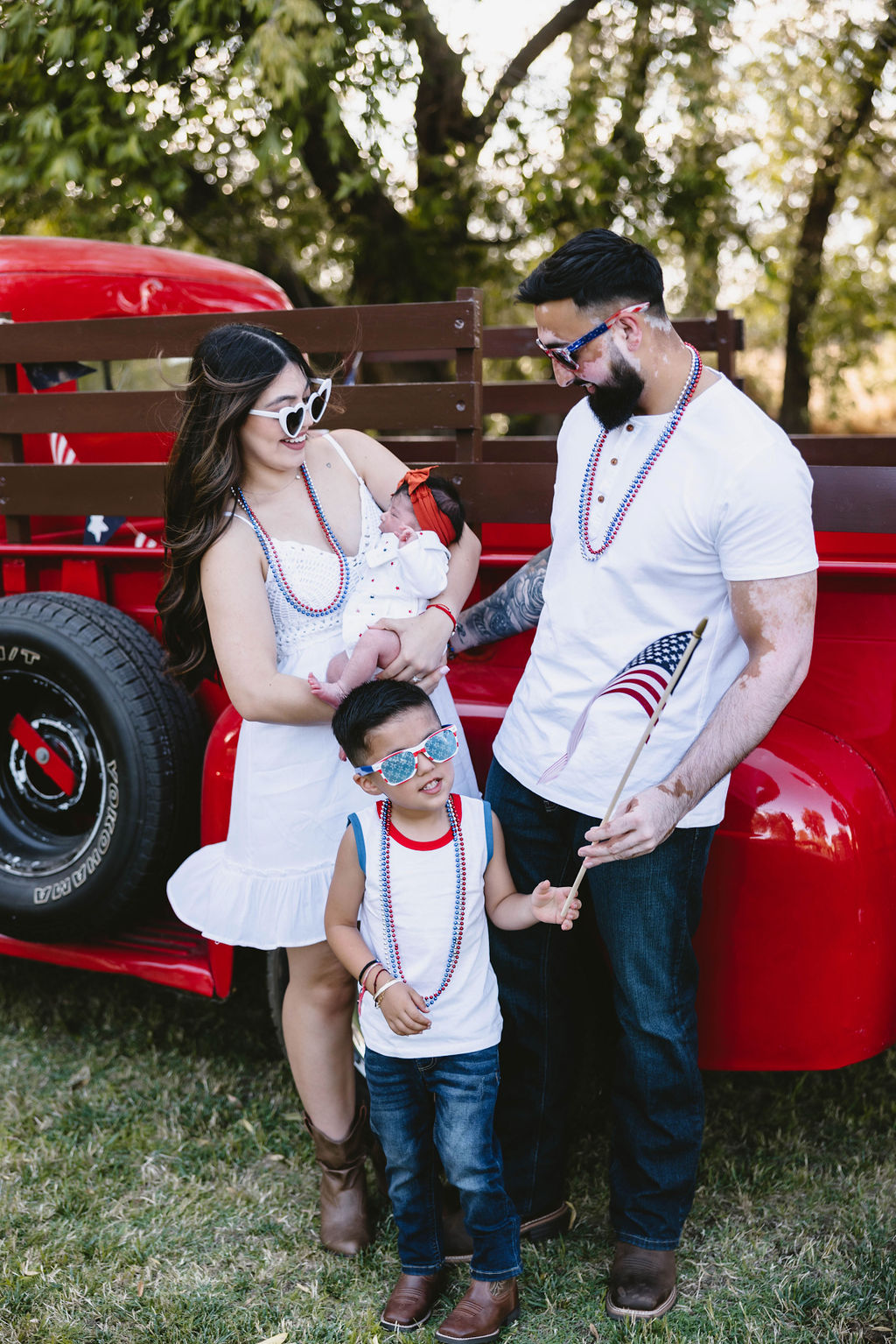 4th of July Photoshoot Ideas For Your Fun & Festive Mini Sessions