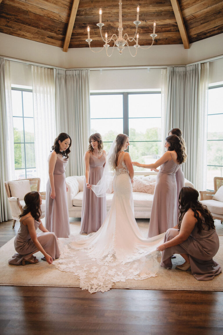 Wedding at Deep in the Heart Farms - alyssamichelephoto.net