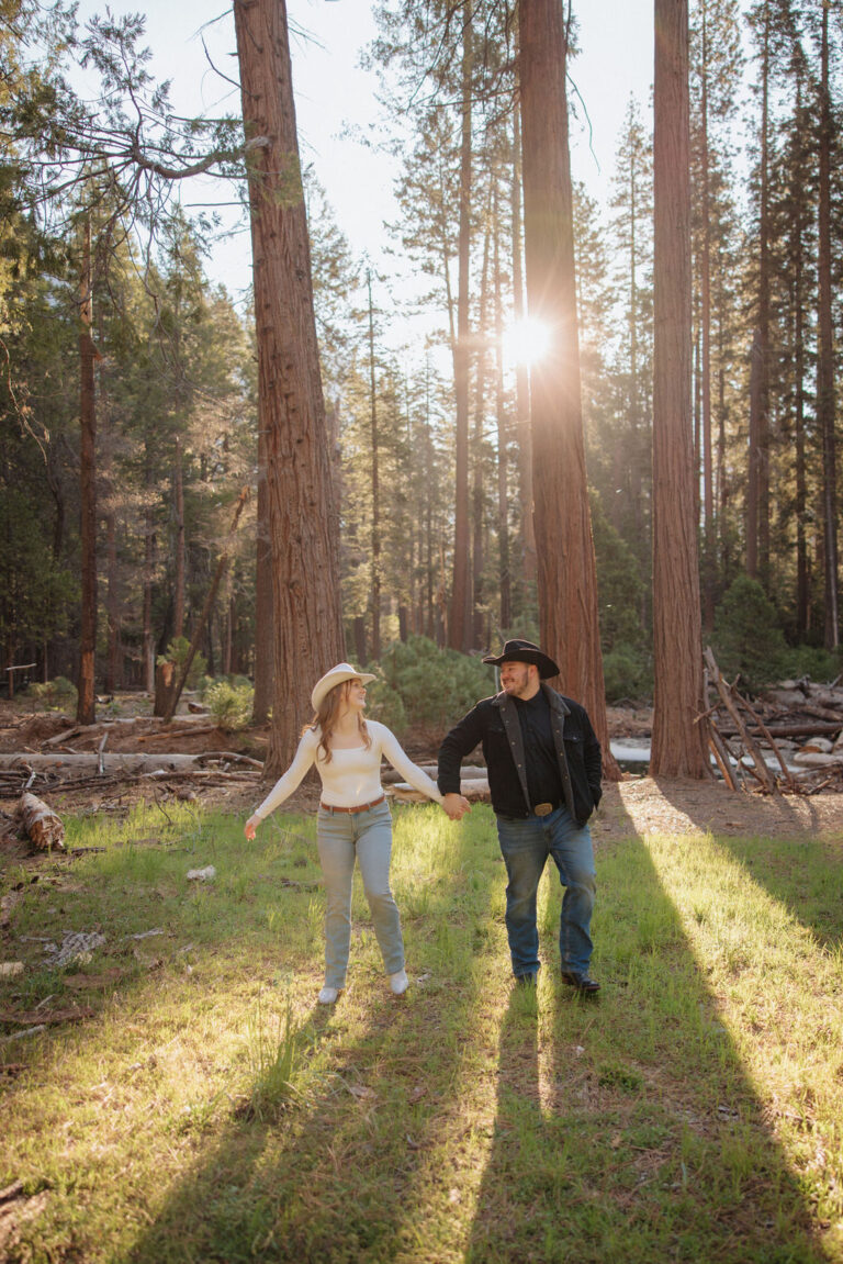 Playful Sunrise Yosemite Engagement Session - alyssamichelephoto.net